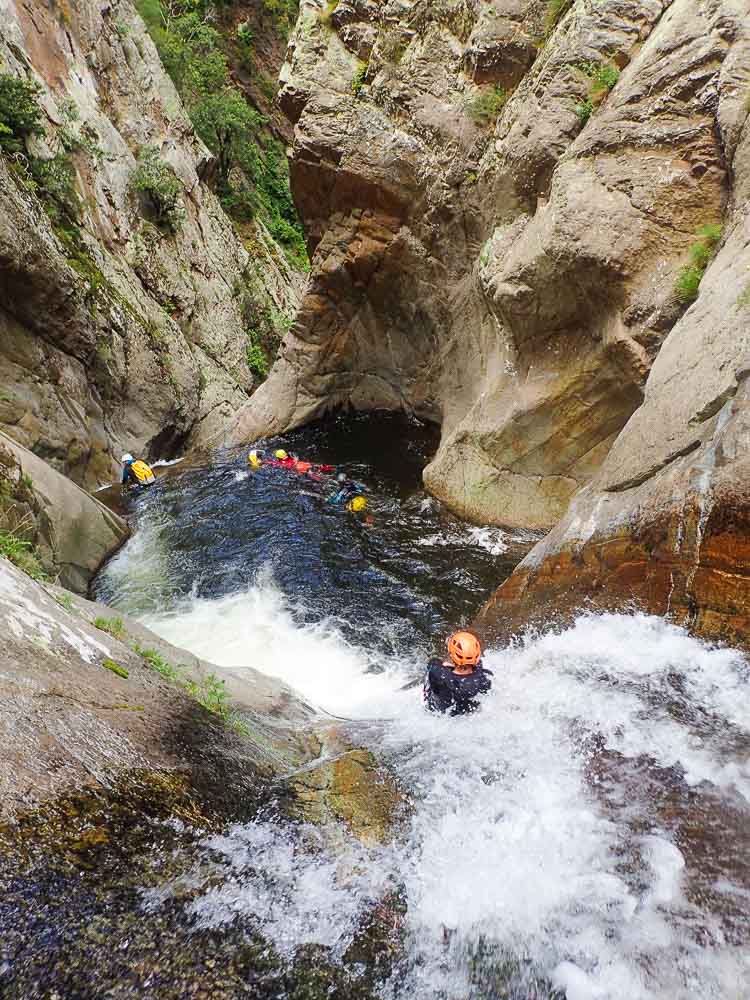 Stage canyoning dans les Pyrénées - les canyons du Canigou
