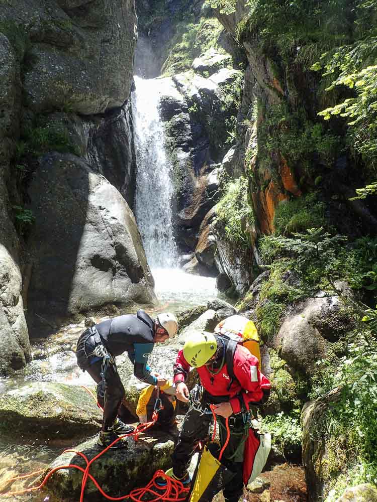Stage canyoning dans les Pyrénées - les canyons du Canigou