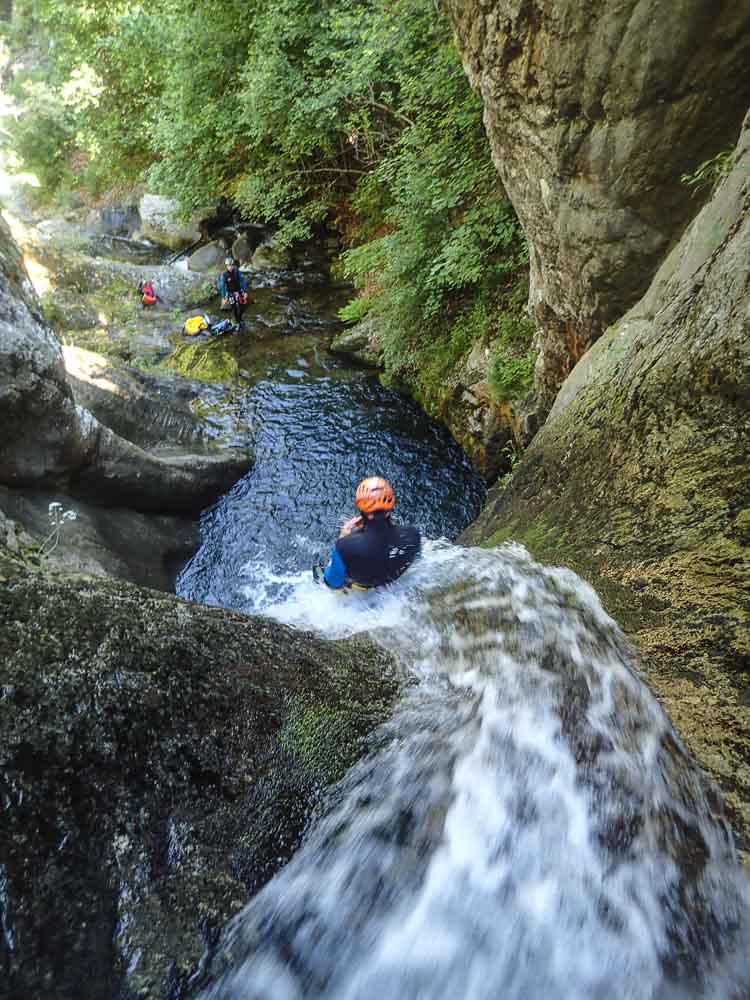 Stage canyoning dans les Pyrénées - les canyons du Canigou